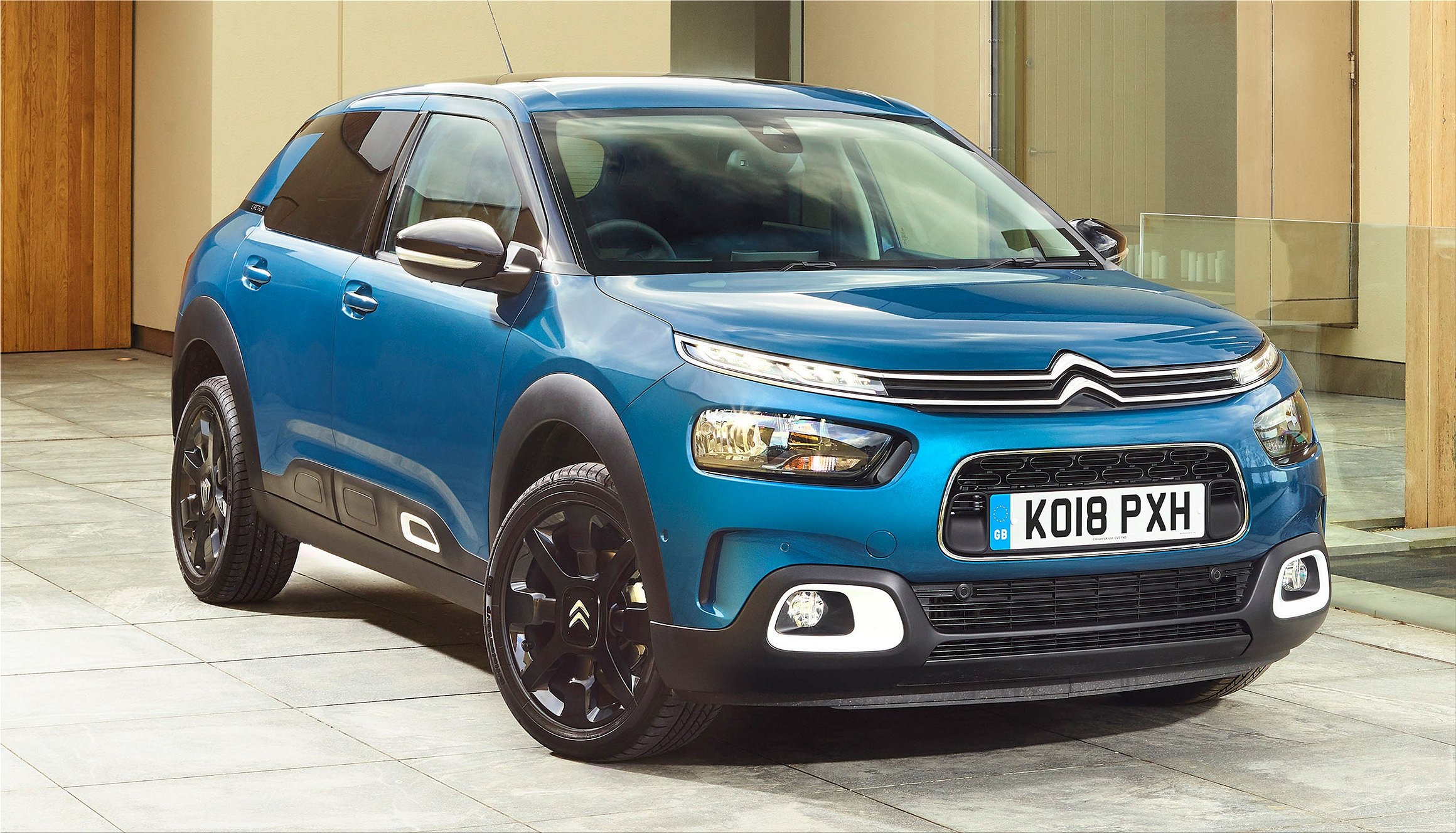 e C4 the new 100 electric compact from Citroen Car Division