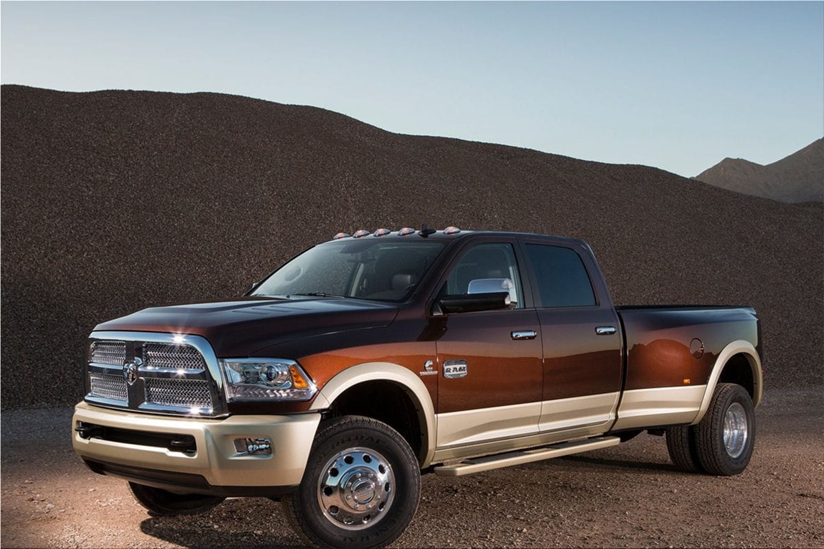 Dodge Ram Heavy Duty new interior, Uconnect Access, Powernet | Car Division