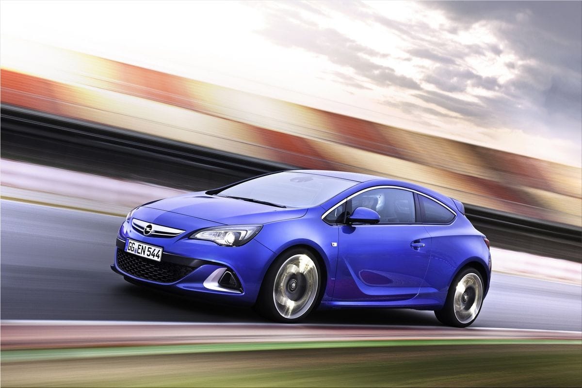 The new Opel Astra OPC (Opel Performance Center) version | Car Division