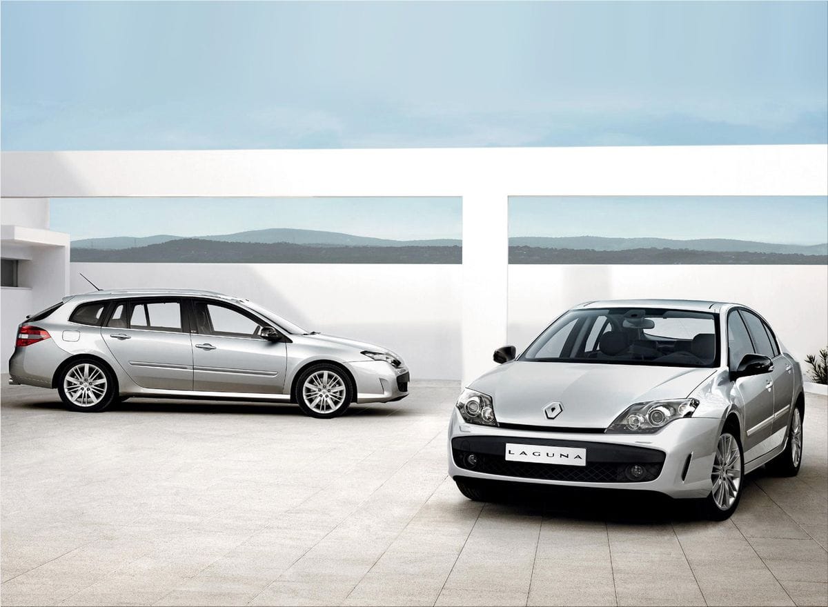 The new Renault Laguna GT with the brand-new Active Drive chassis | Car ...