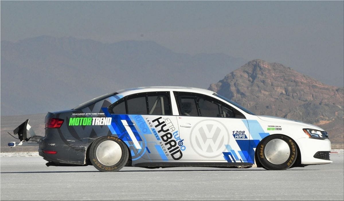 The world's fastest hybrid car - Volkswagen Jetta Hybrid | Car Division