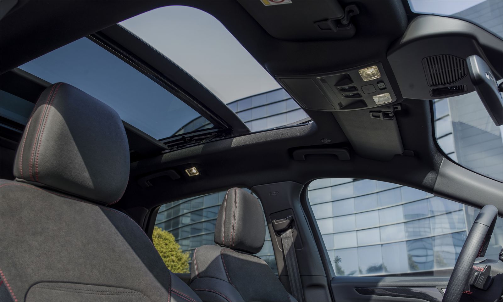 Ford Kuga: new design, modified interior and a full range of hybrid ...