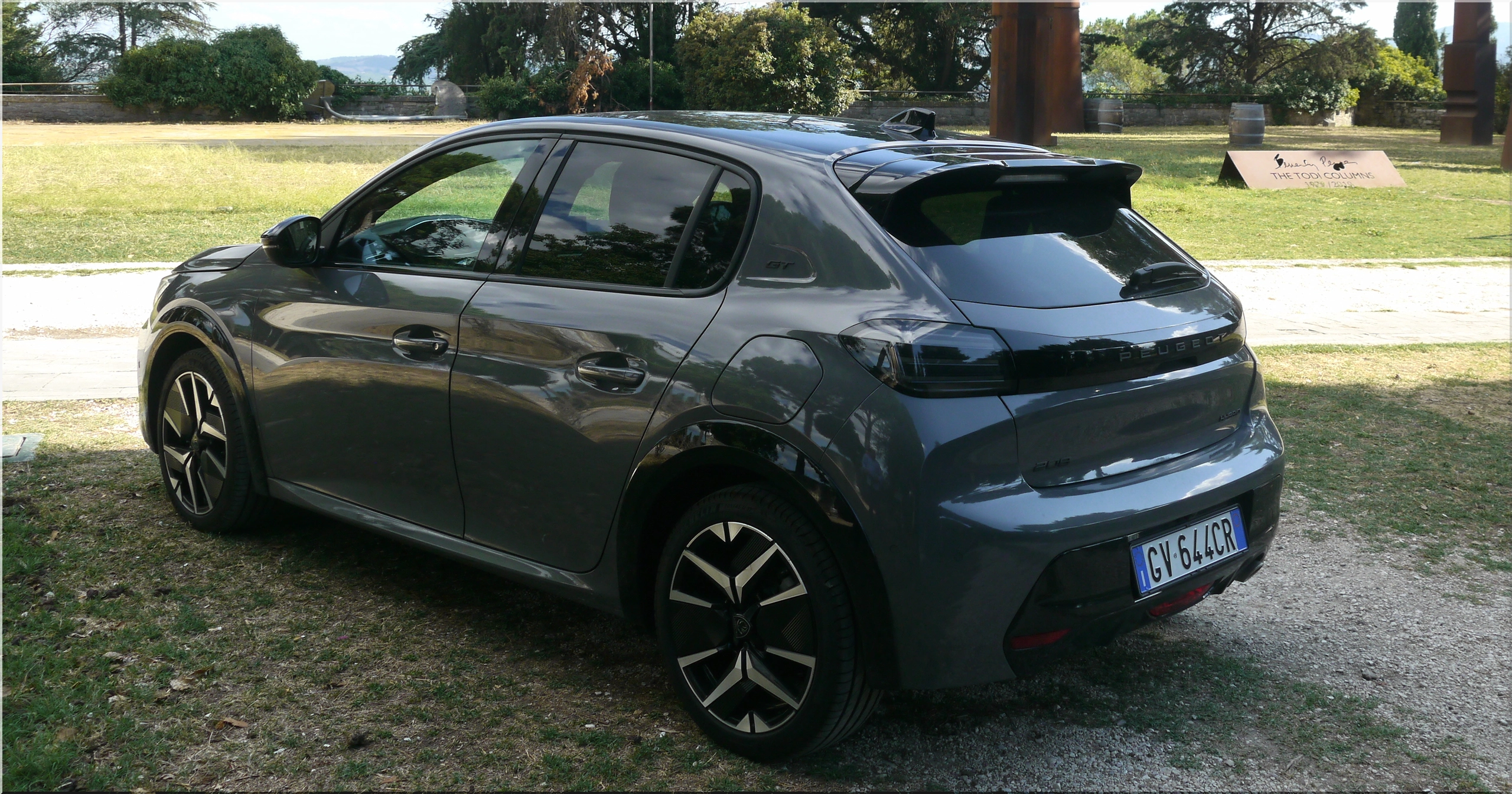 Peugeot 208 GT Hybrid review: 136 hp, city-ready efficiency | Car Division