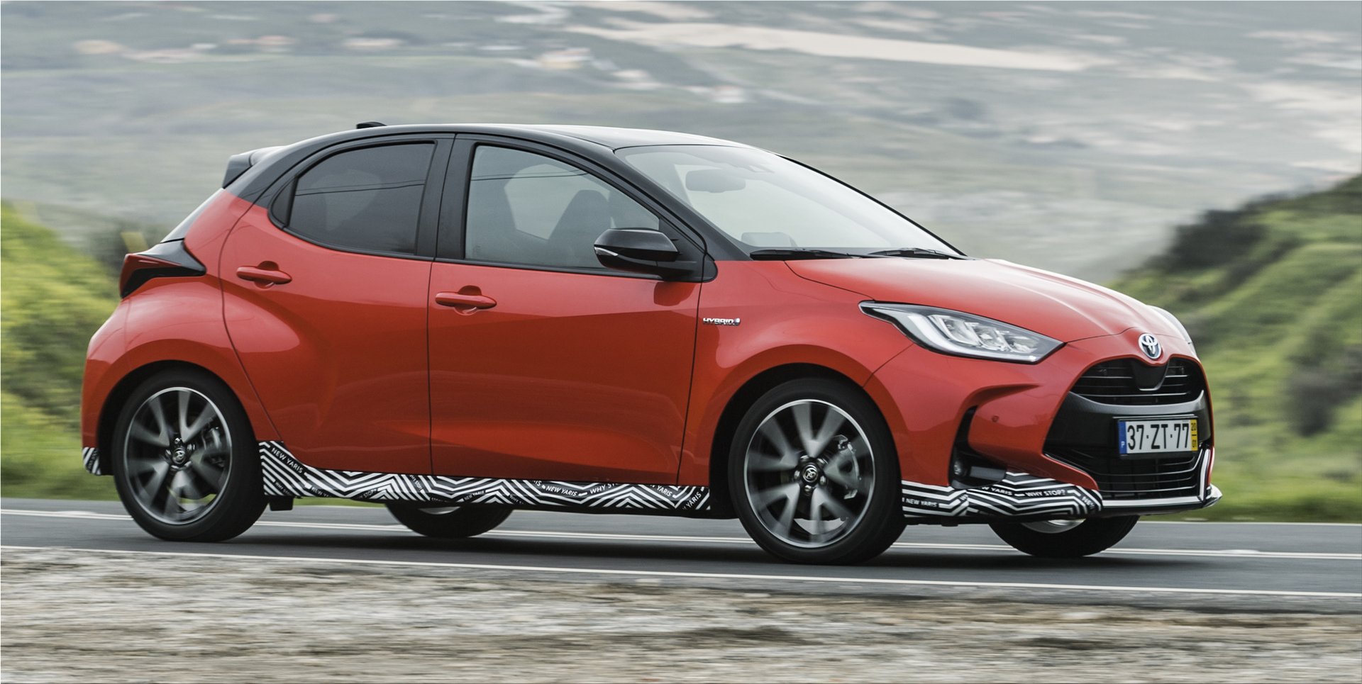 Toyota yaris hybrid 2021 style store