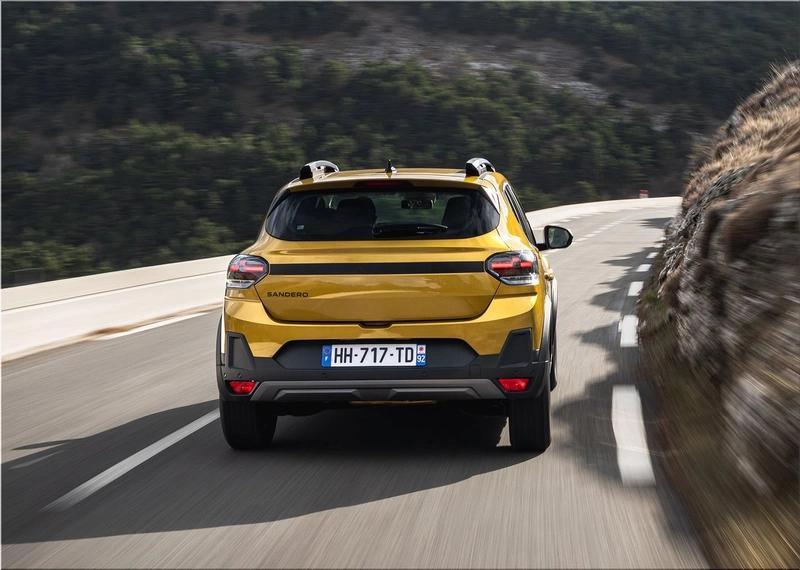 Dacia Sandero Stepway 2026: New 120hp Engine & Automatic LPG Review ...