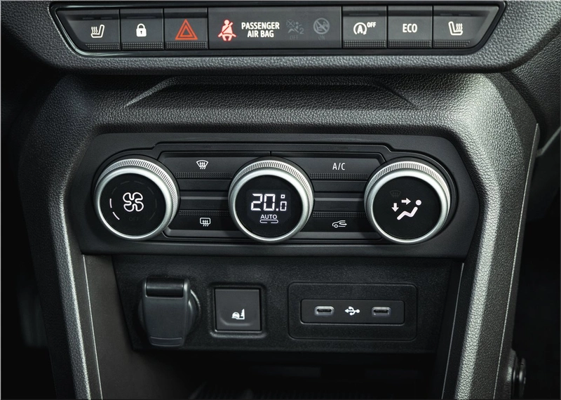Dacia Sandero Stepway 2026: New 120hp Engine & Automatic LPG Review ...